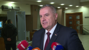 Zadužićemo se 720 miliona i ne vidim problem u tome - Leutar.net